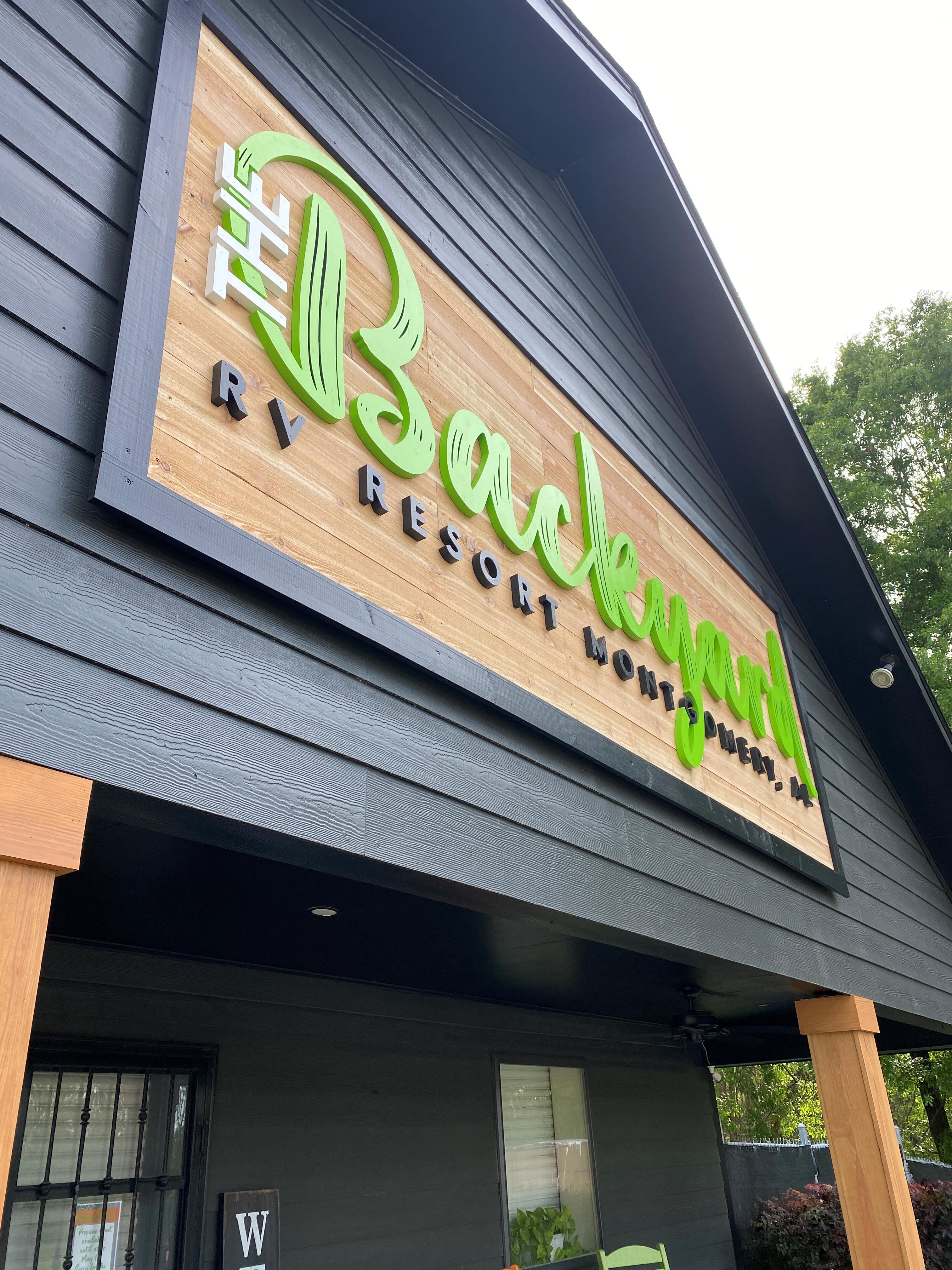 Montgomery, AL Building Signs | FASTSIGNS® of Montgomery, AL