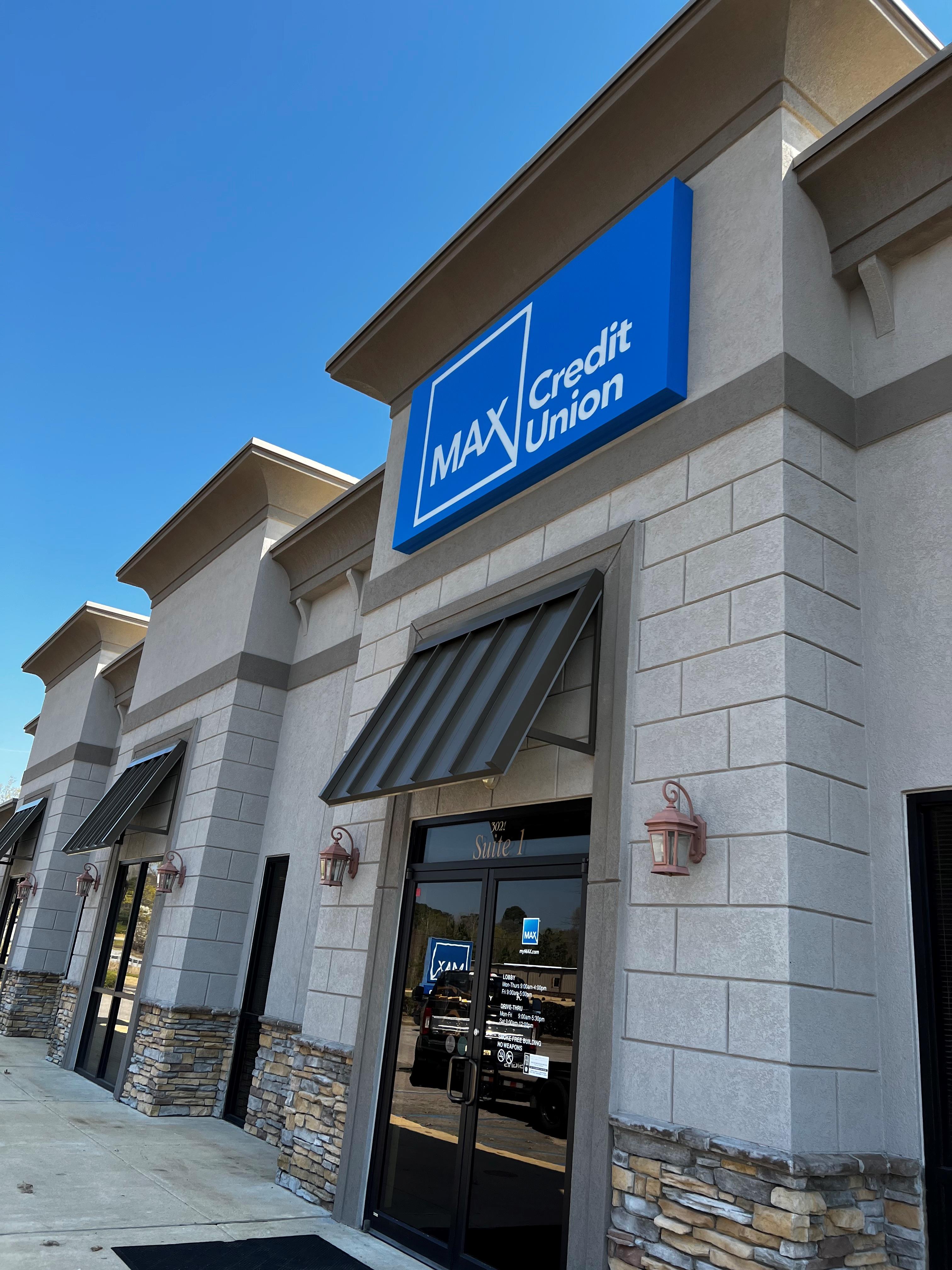 Montgomery, AL Building Signs | FASTSIGNS® of Montgomery, AL