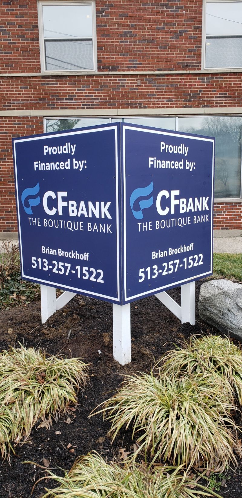 Cincinnati, OH - Highland Ave. Site Signs | FASTSIGNS® of Cincinnati ...