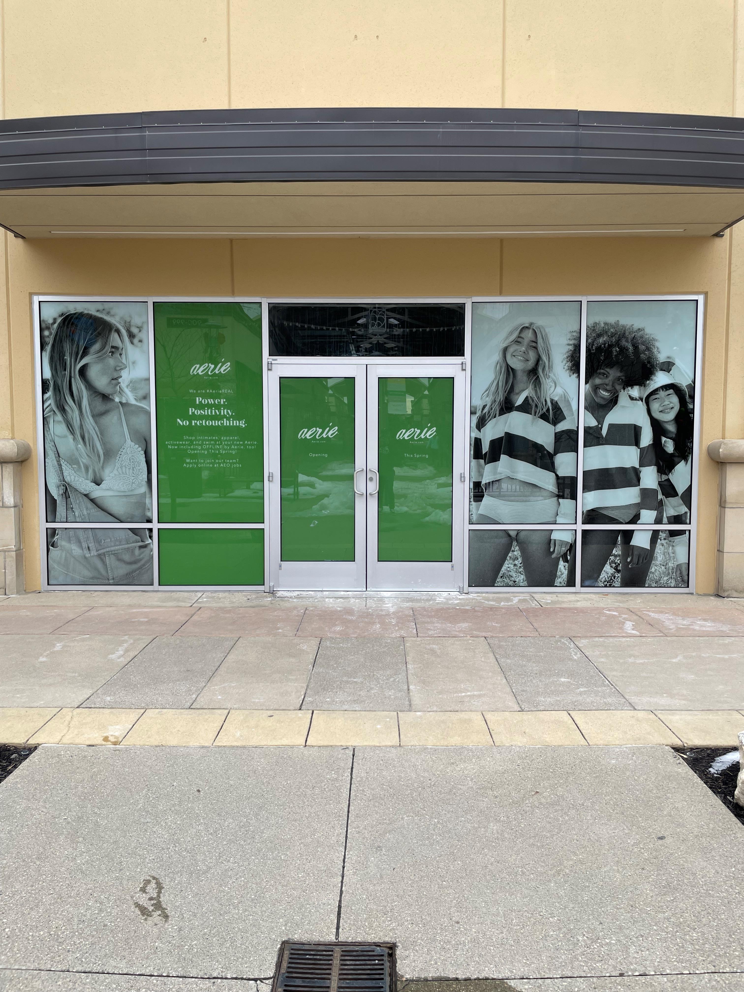 Window & Wall Graphics Cincinnati | FASTSIGNS Highland Ave