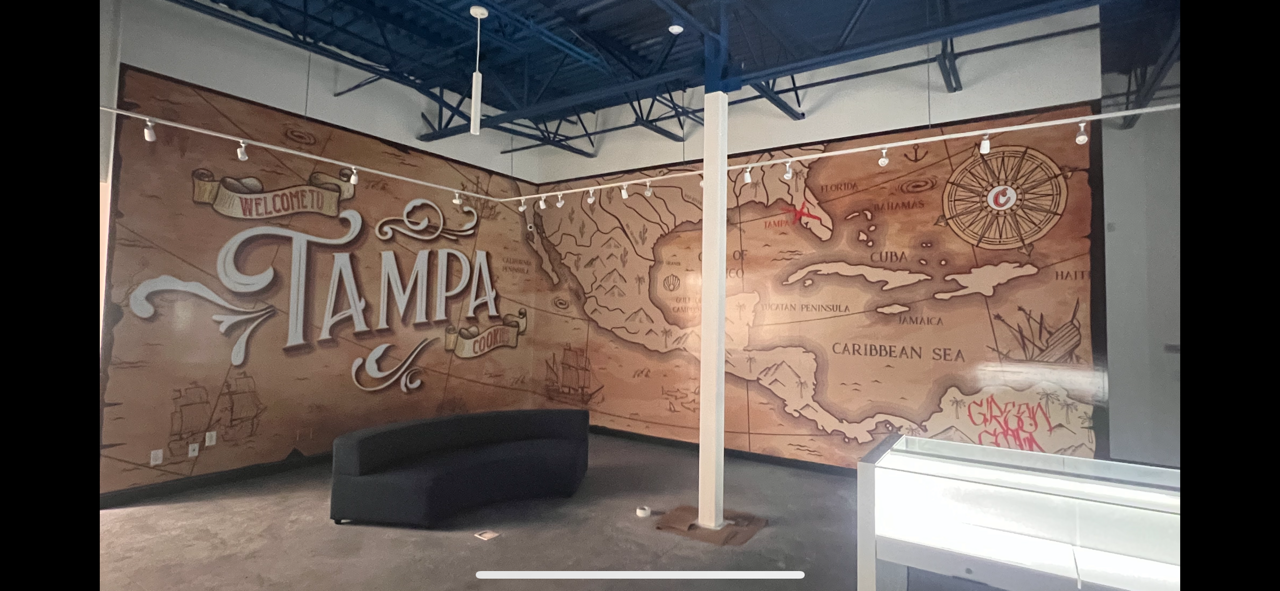 Orlando, FL - Central Wall Graphics | FASTSIGNS® of Orlando, FL - Central