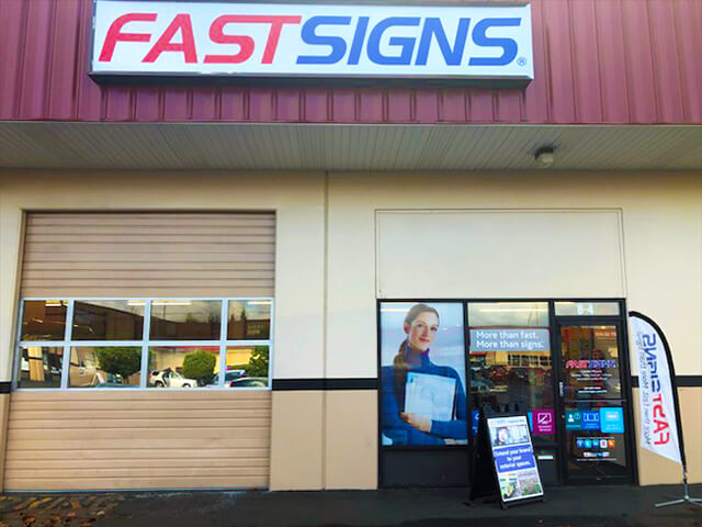 FASTSIGNS of Federal Way Moves Locations and Promotes New Account Manager