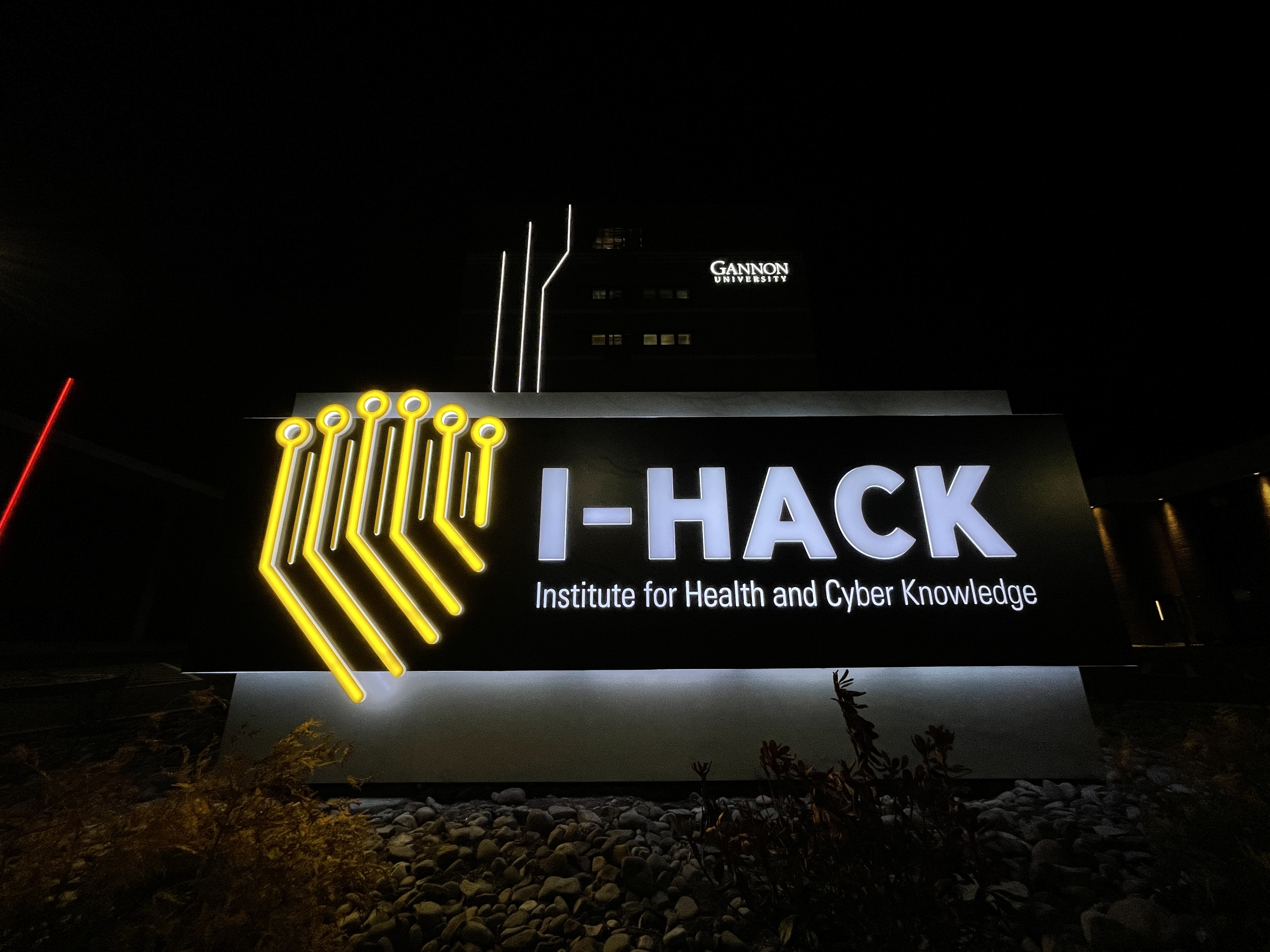 Erie, PA Exterior Signage | FASTSIGNS® of Erie, PA