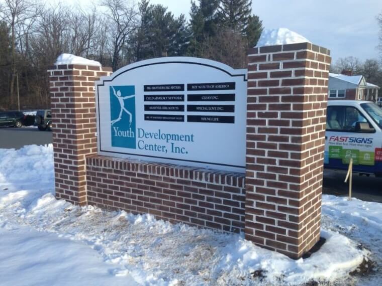 Winchester, VA Monument / Pylon Signs | FASTSIGNS® of Winchester, VA