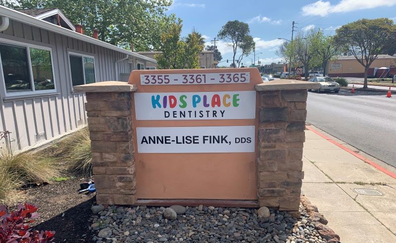 Concord - Martinez, CA Building Signs | FASTSIGNS® of Concord ...